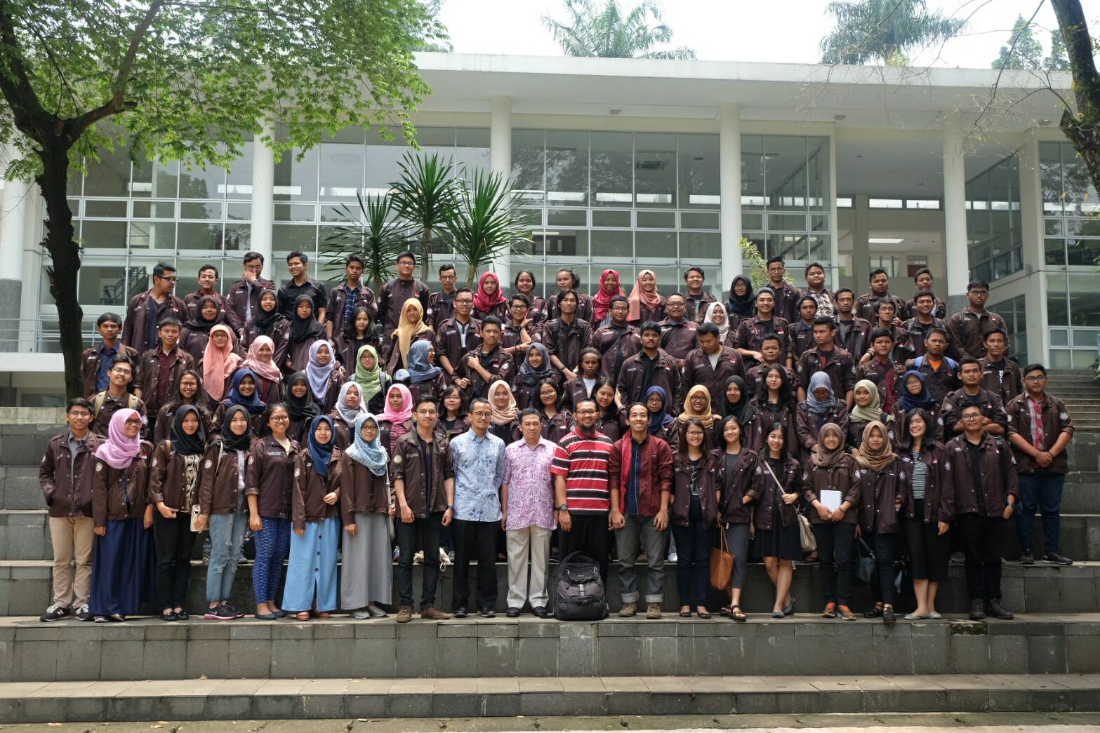 Kunjungan HMT PWK Pramukya Arcapada UGM ke HMP PL ITB – Urban and ...