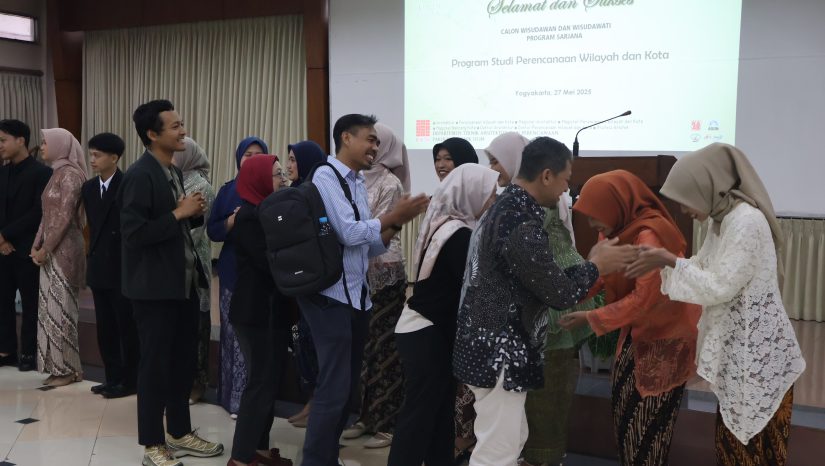 Wisuda PWK UGM Periode Mei 2025 – Urban and Regional Planning ...